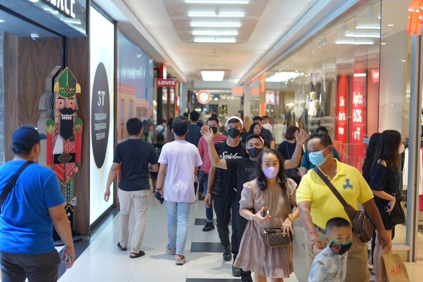 15 April, Palembang Indah Mall Midnight Sale - Cerdas